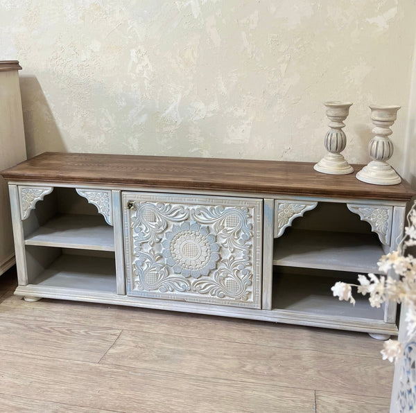 Tv unit – Abeer Maher Gallery